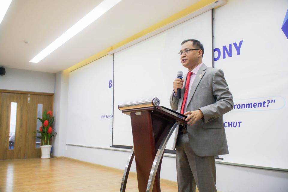 Director of OISP: "There must be three factors combined to maintain ...