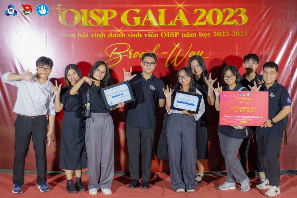 The versatile OISP-ER "artists" have emerged at the OISP Gala 2023 - Ho ...
