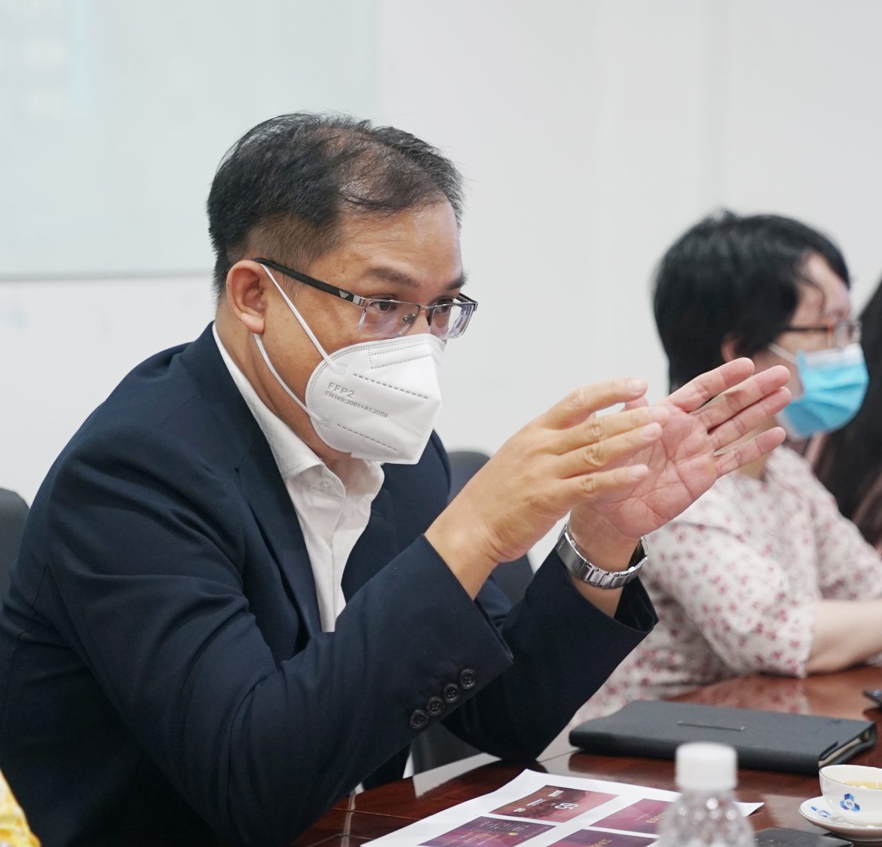 Quỹ Giao lưu Quốc tế Nhật Bản viếng thăm OISP | Trường Đại học Bách ...